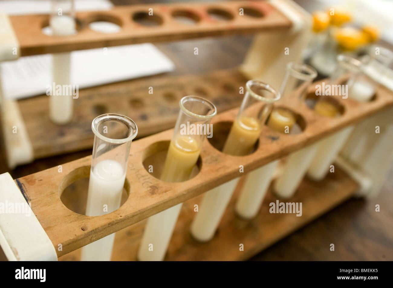 Row test hi-res stock photography and images - Alamy