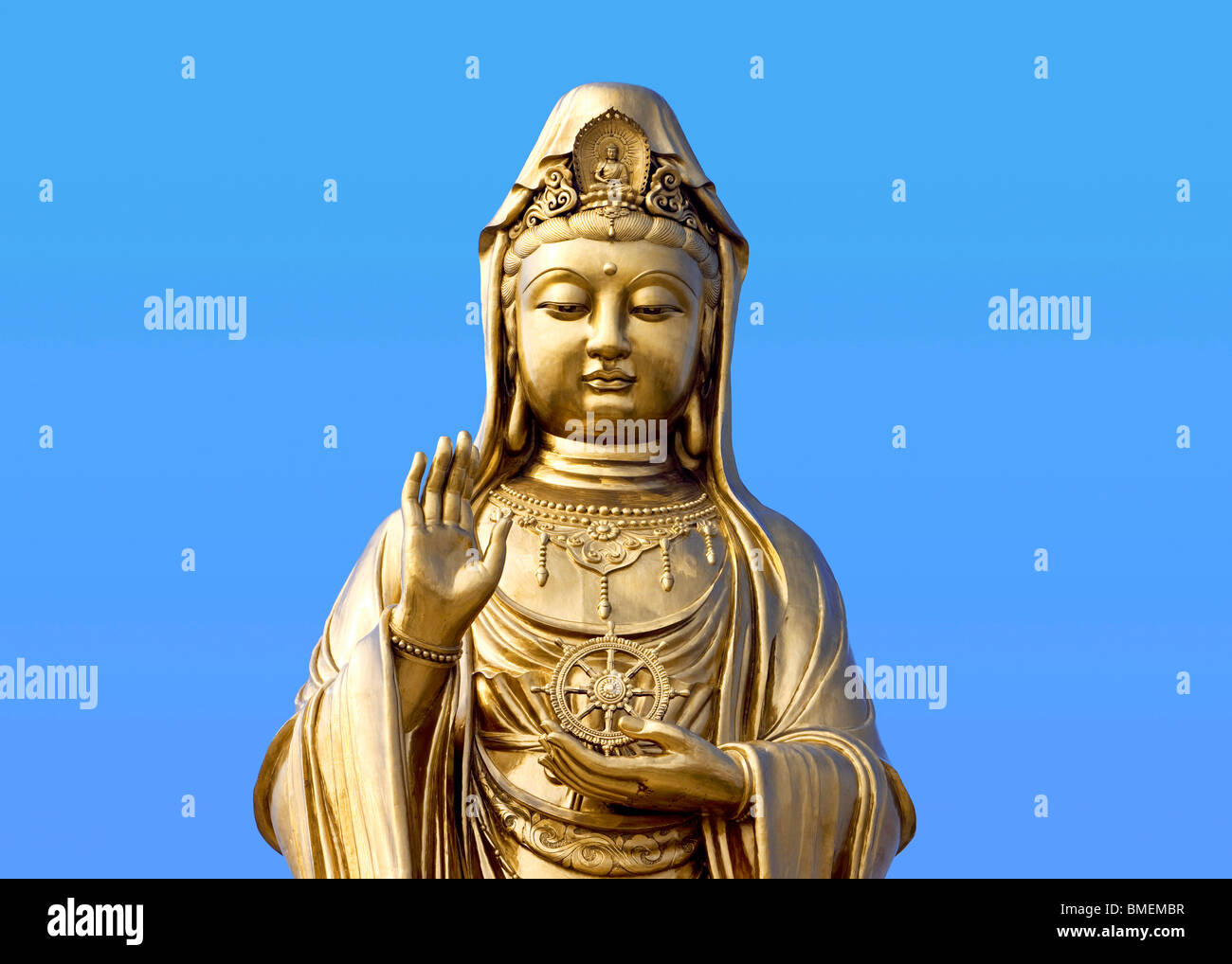 Golden gilded Avalokitesvara statue, Putuo Mount, Zhoushan City ...