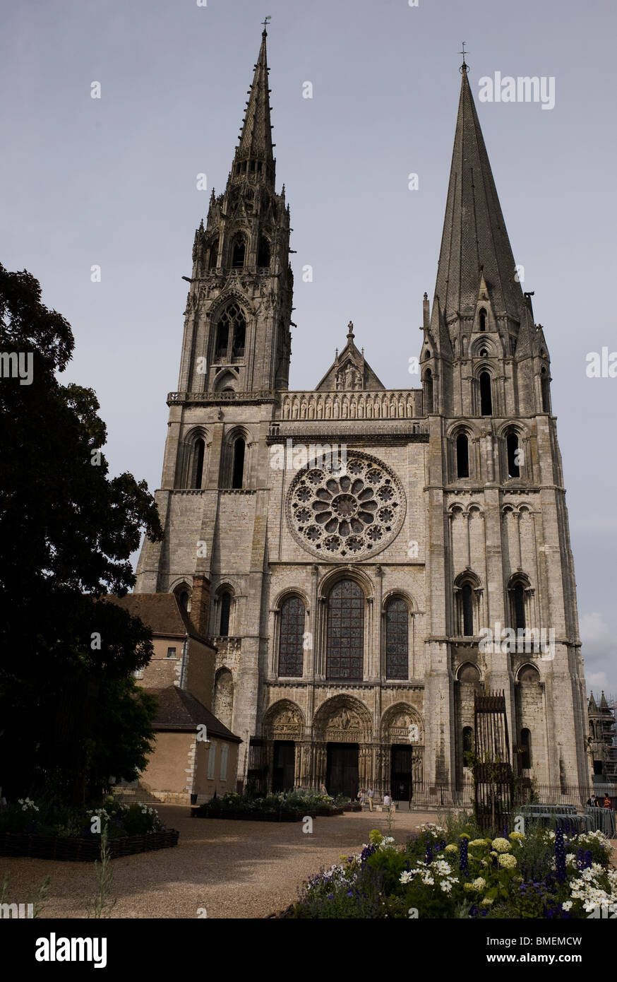 Chartres cathedral chartres hi-res stock photography and images - Alamy