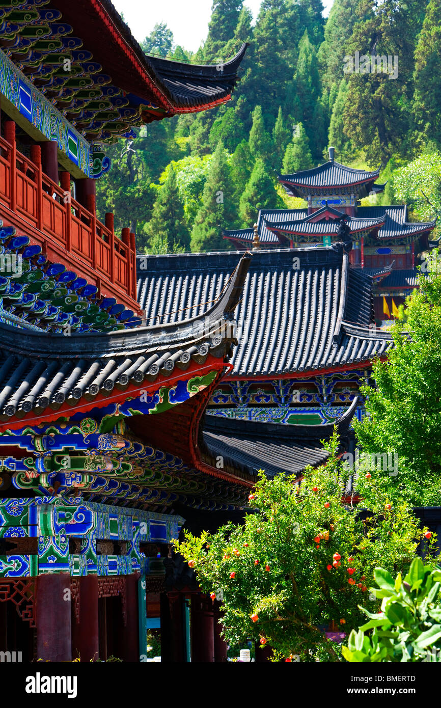 Architectural details of Mu Residence, Lijiang City, Yunnan Province ...