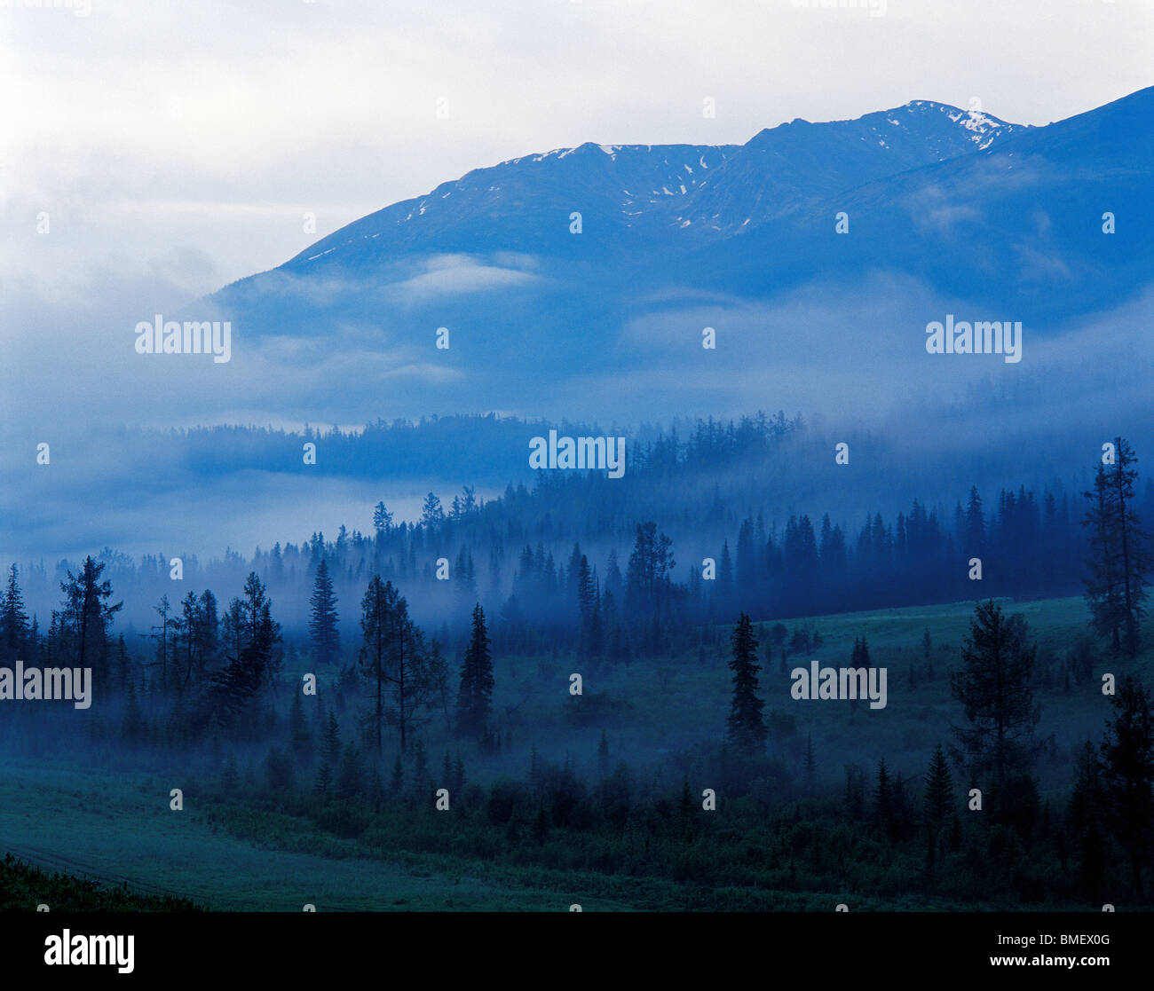 Foggy Aertai Mountain in spring, Altay Prefecture, Xinjiang Uyghur ...