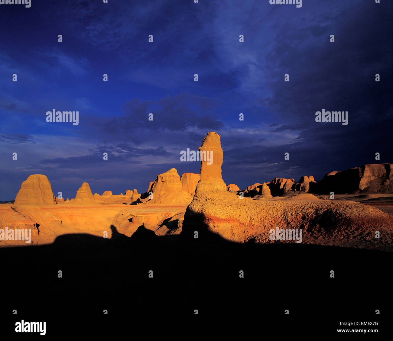 Urho Ghost City, Dzungarian Basin, Karamay, Xinjiang Uyghur Autonomous ...