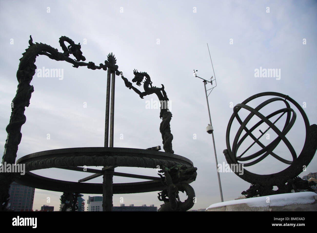 Historical astronomy instruments hi-res stock photography and images ...