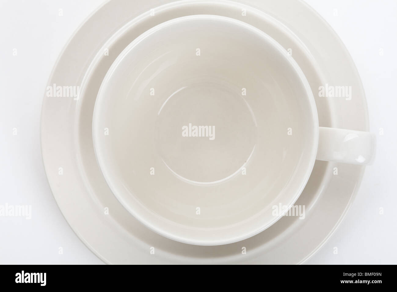 Empty white china cup hi-res stock photography and images - Alamy