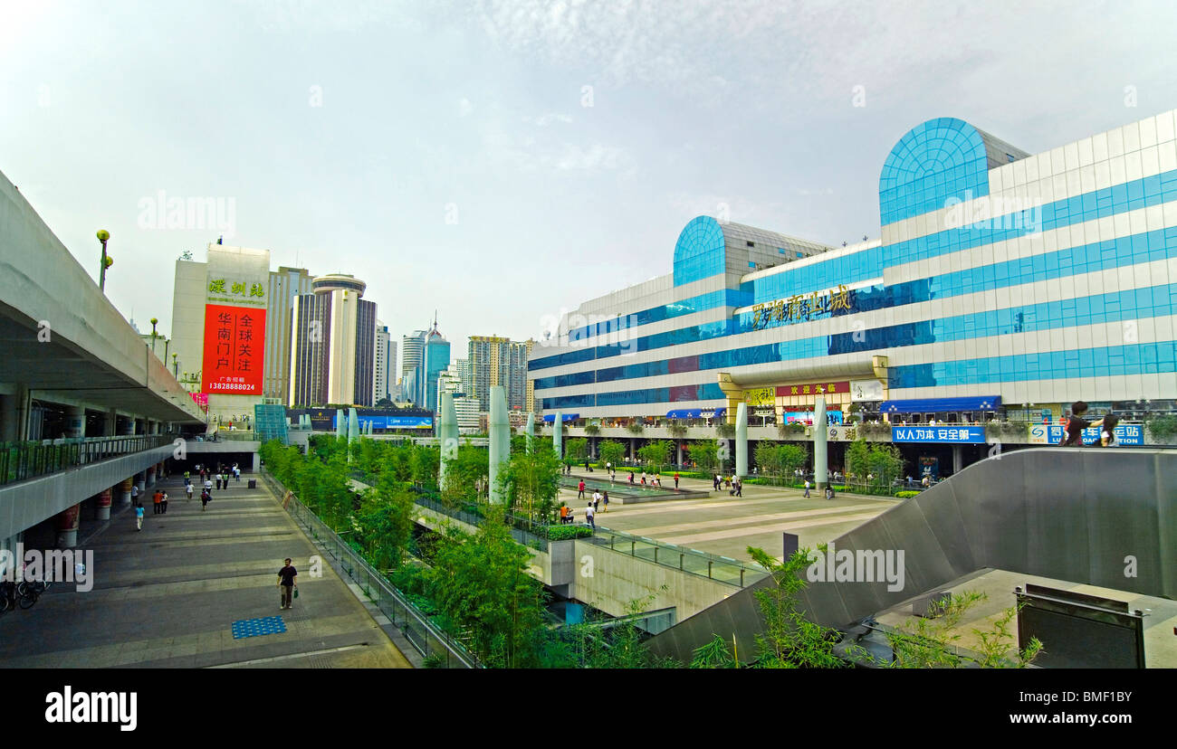 Luohu commercial city shopping mall shenzhen hi-res stock photography ...