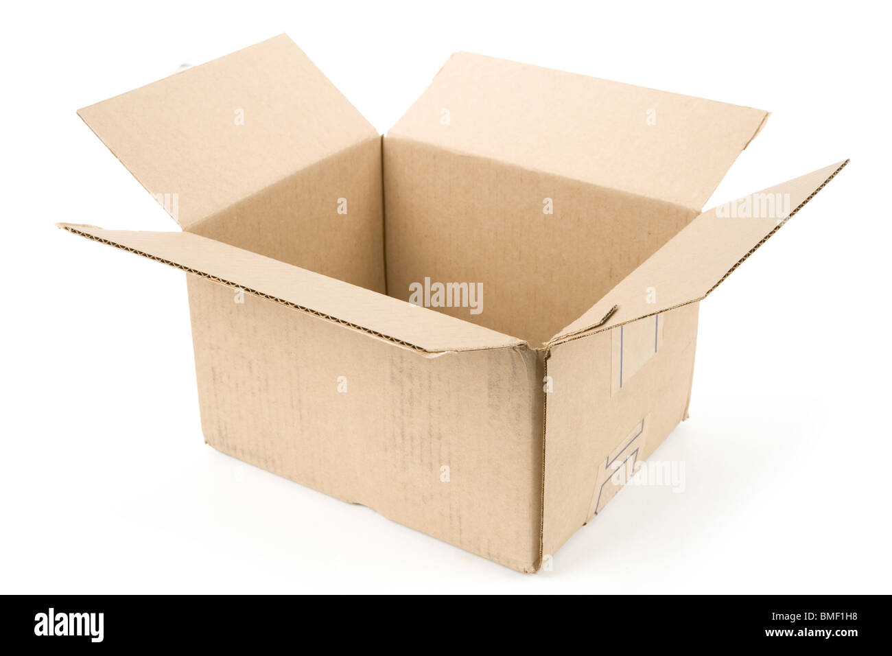 Open packing box hi-res stock photography and images - Alamy