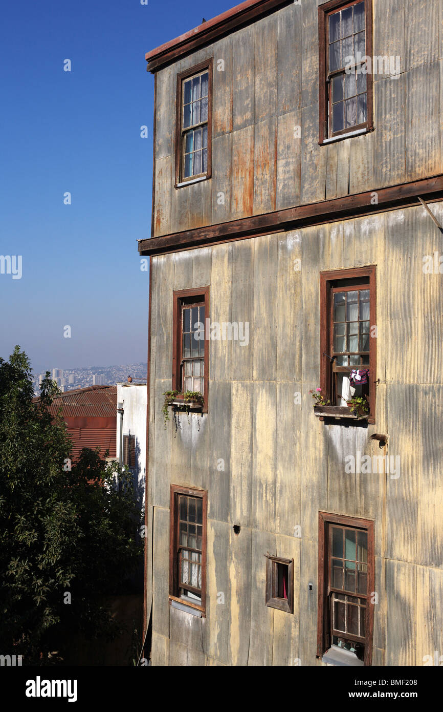 The tin building hi-res stock photography and images - Alamy