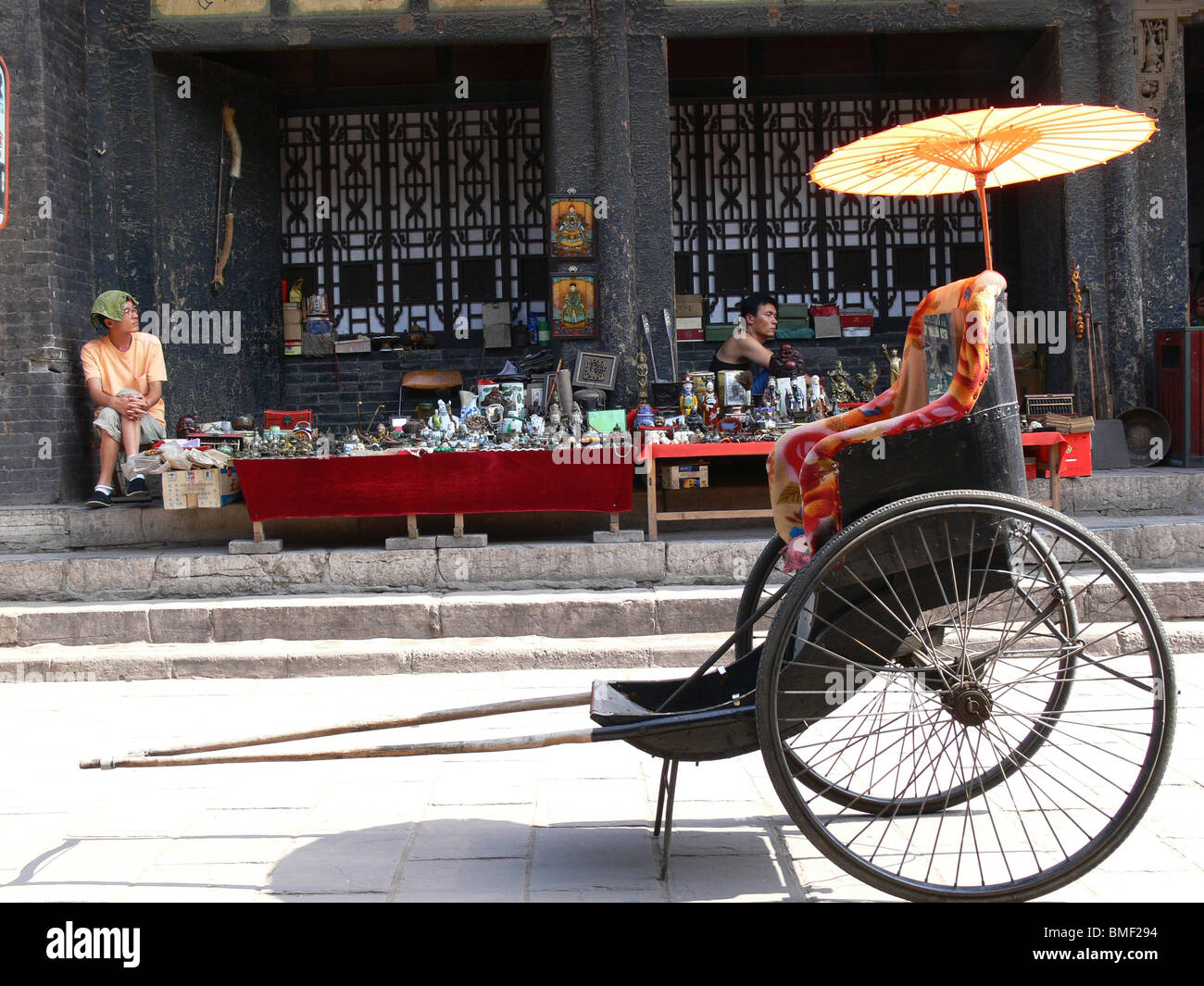 Rickshaw china qing High Resolution Stock Photography and Images - Alamy