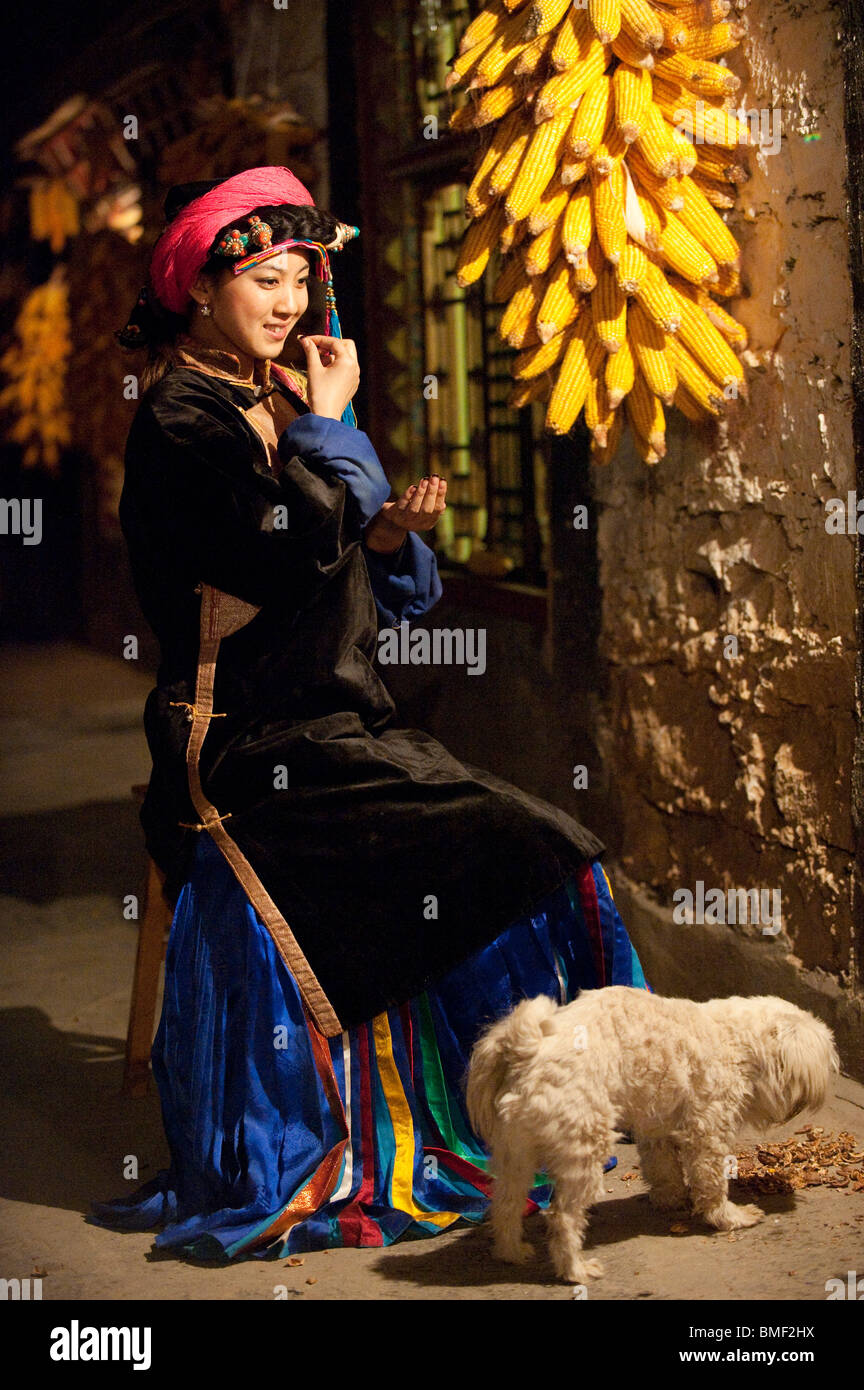 Tibetan gyarong hi-res stock photography and images - Alamy