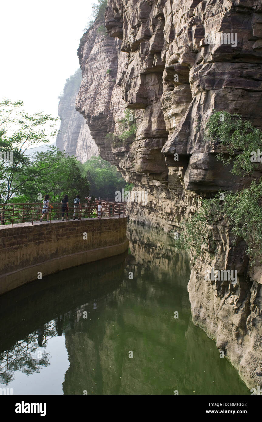 Linzhou china hi-res stock photography and images - Alamy