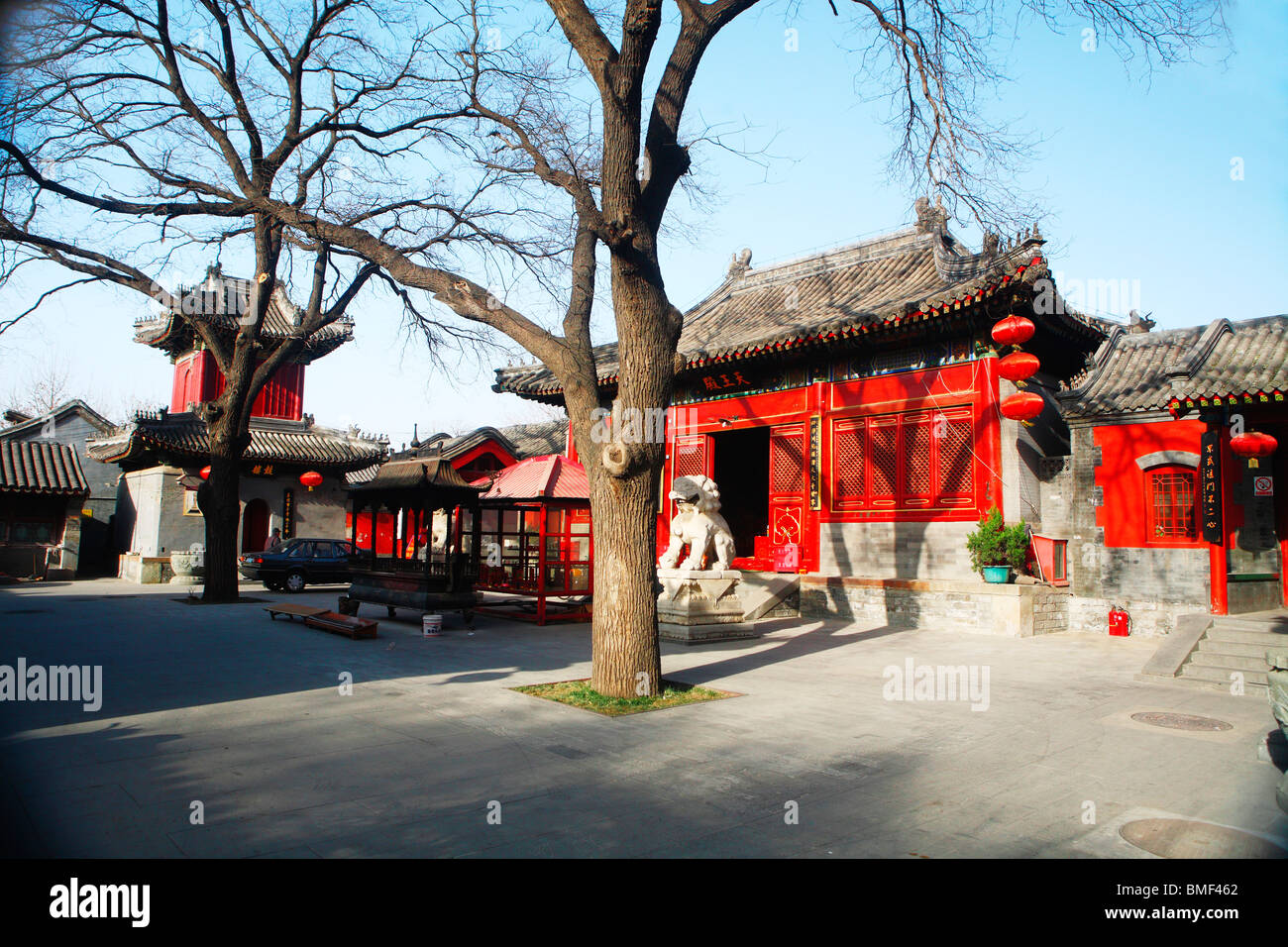 Tianwang Hall, Guanghua Temple, Beijing, China Stock Photo - Alamy