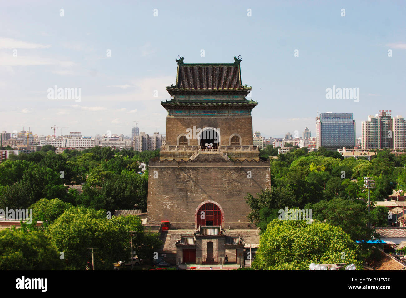 Zhong lou bell hi-res stock photography and images - Alamy