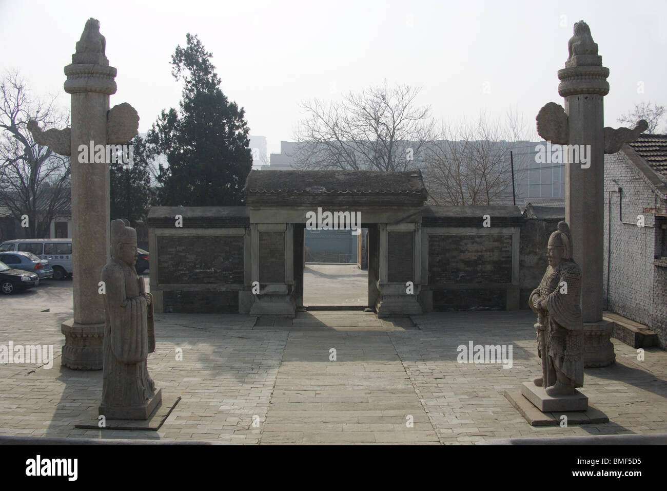 Eunuch hi-res stock photography and images - Alamy