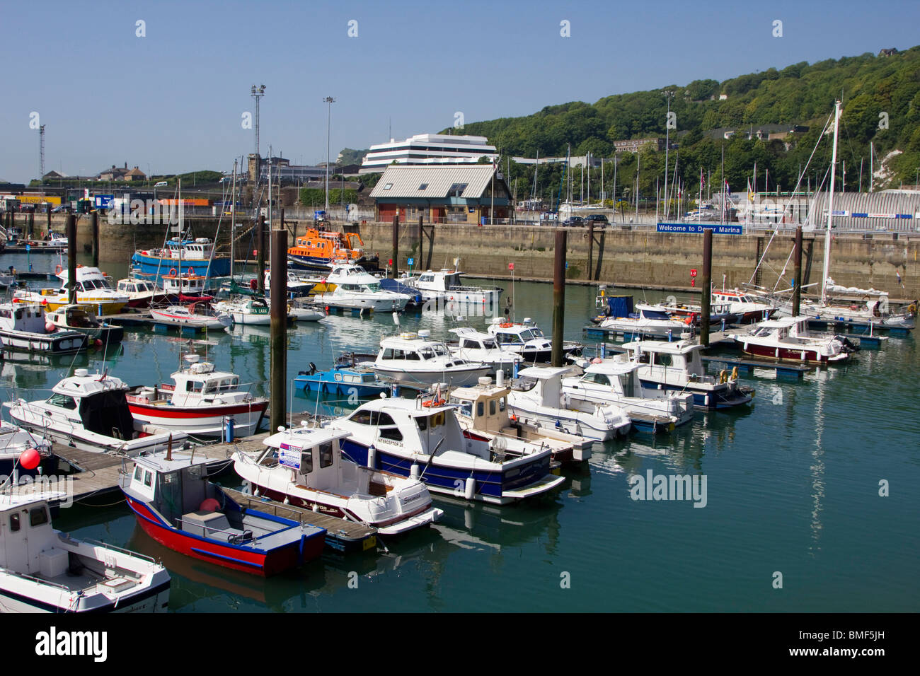 Dover marina port hi-res stock photography and images - Alamy