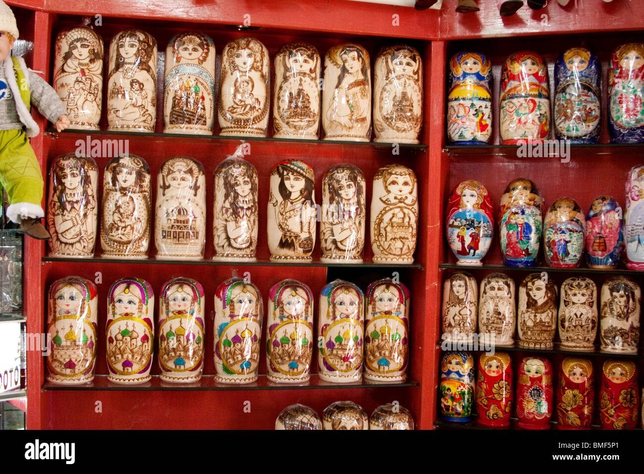 Russian nesting dolls, Nesting Dolls Square, Manzhouli, Hulunbuir ...