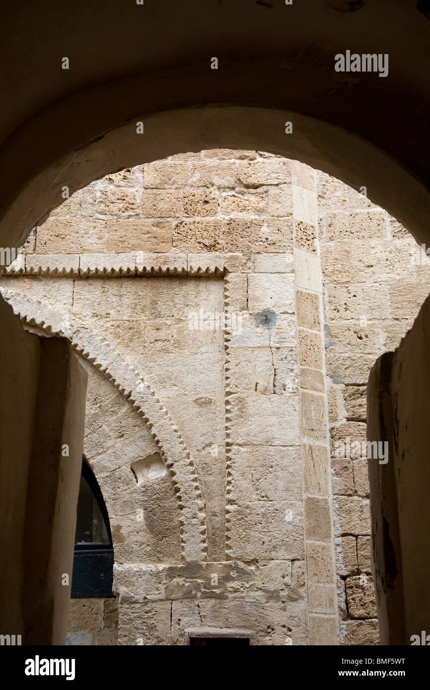 Old Yafo wall and Arch Stock Photo - Alamy