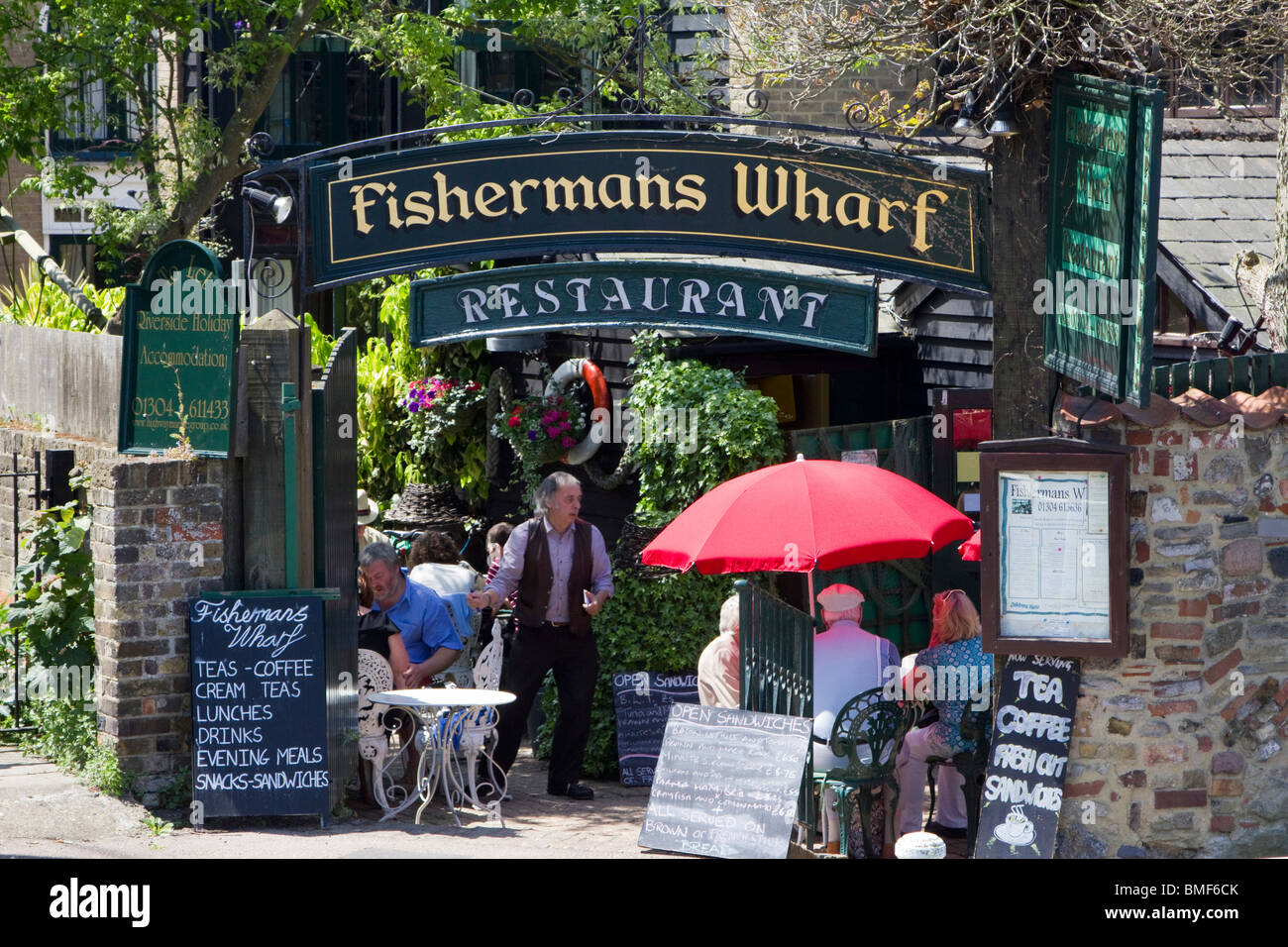 Sandwich medieval centre hi-res stock photography and images - Alamy