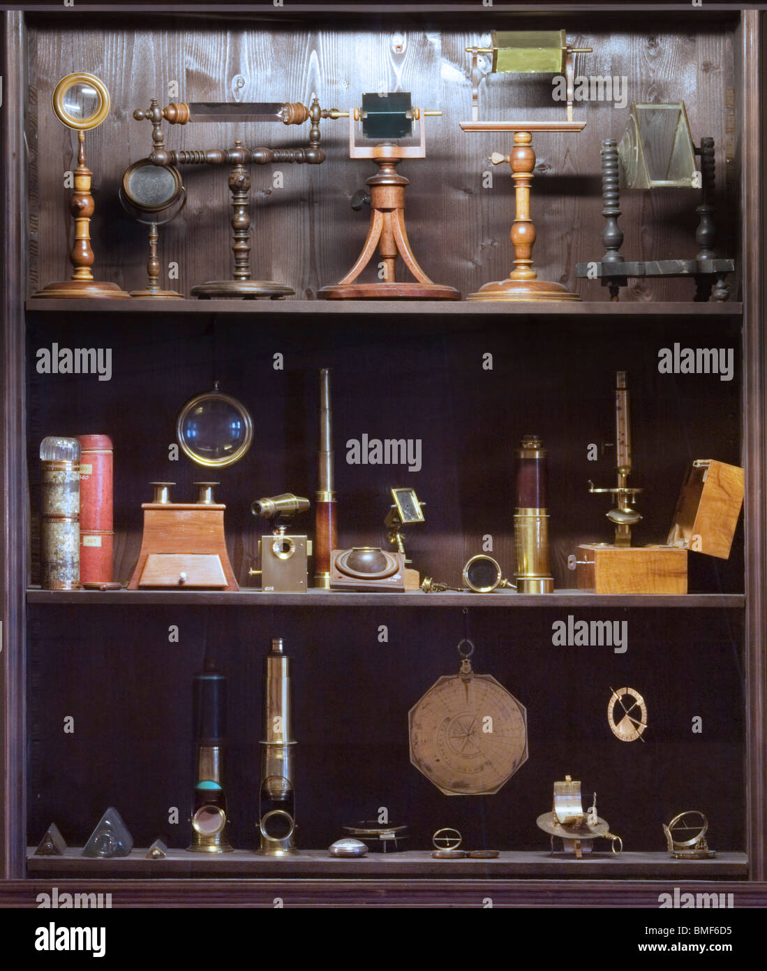 Old fashioned instruments hi-res stock photography and images - Alamy