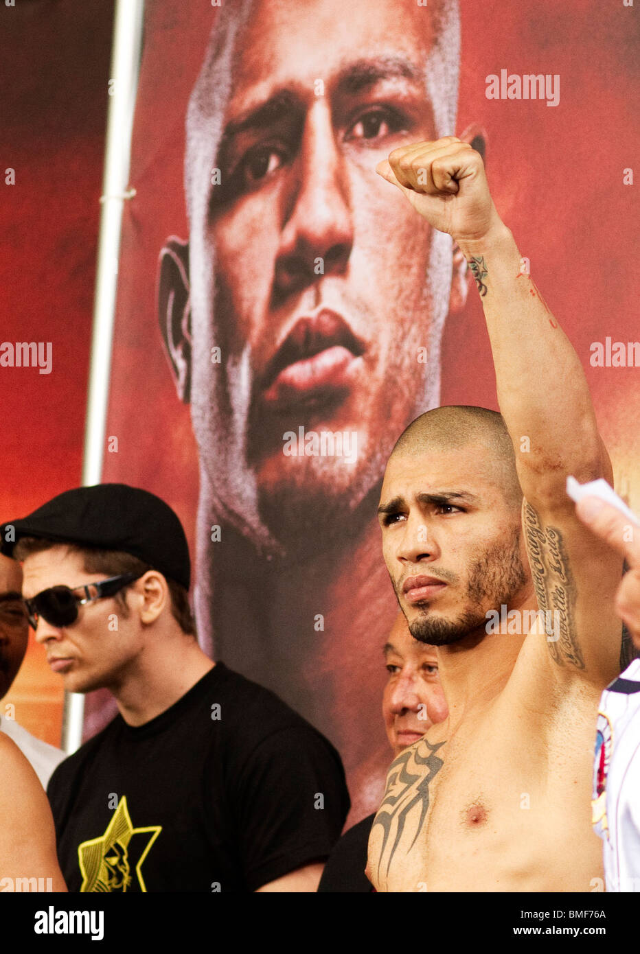 Miguel Cotto Yuri Foreman super welterweight weigh-in Yankee Stadium ...