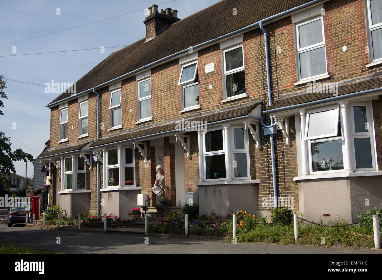 Attractive village kent hi-res stock photography and images - Alamy