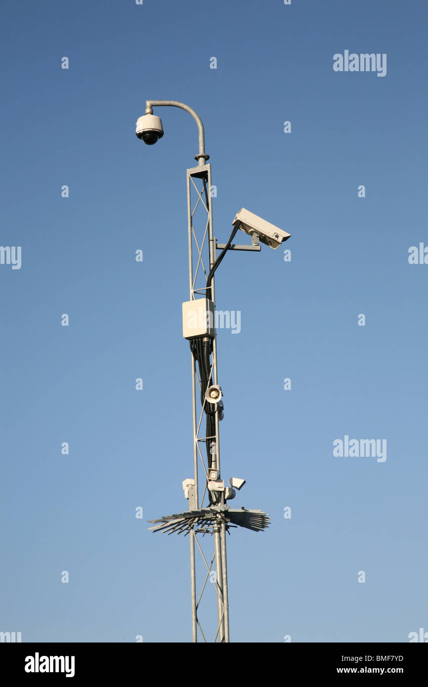Security tower hi-res stock photography and images - Alamy