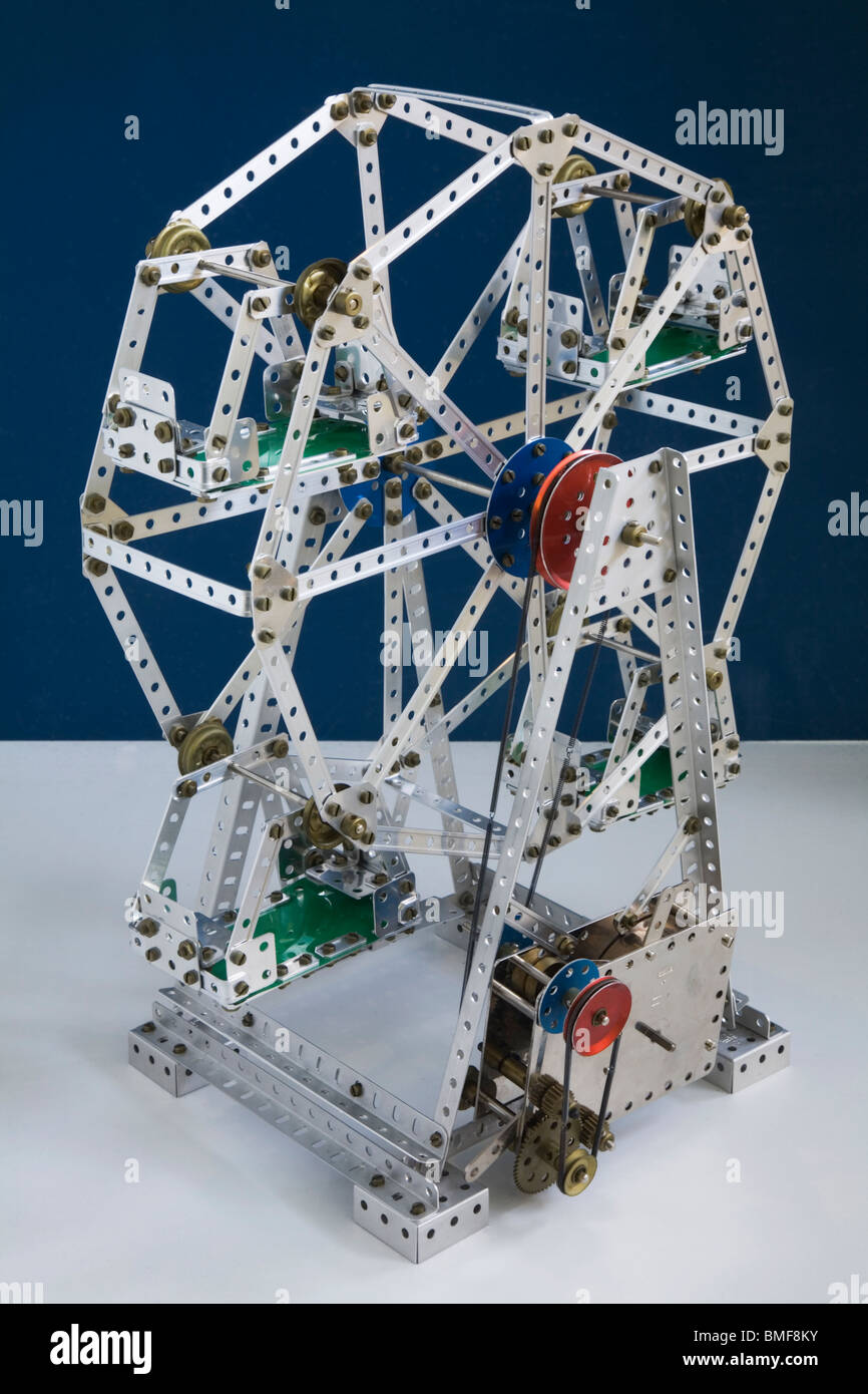 Meccano ferris wheel model Stock Photo - Alamy