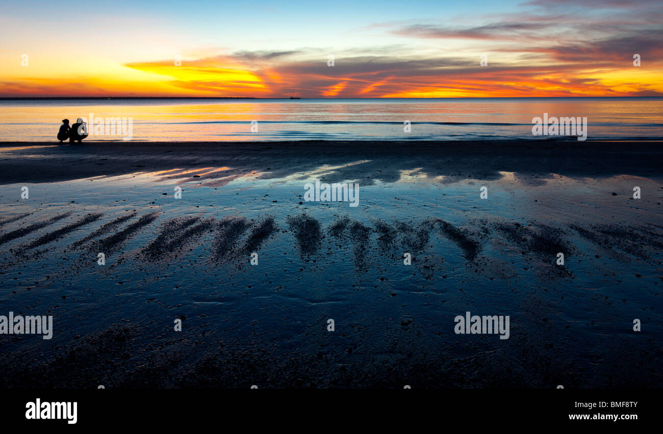 Mindil beach sunset market hi-res stock photography and images - Alamy