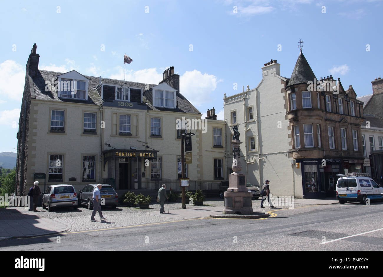 Tontine hotel peebles hi-res stock photography and images - Alamy