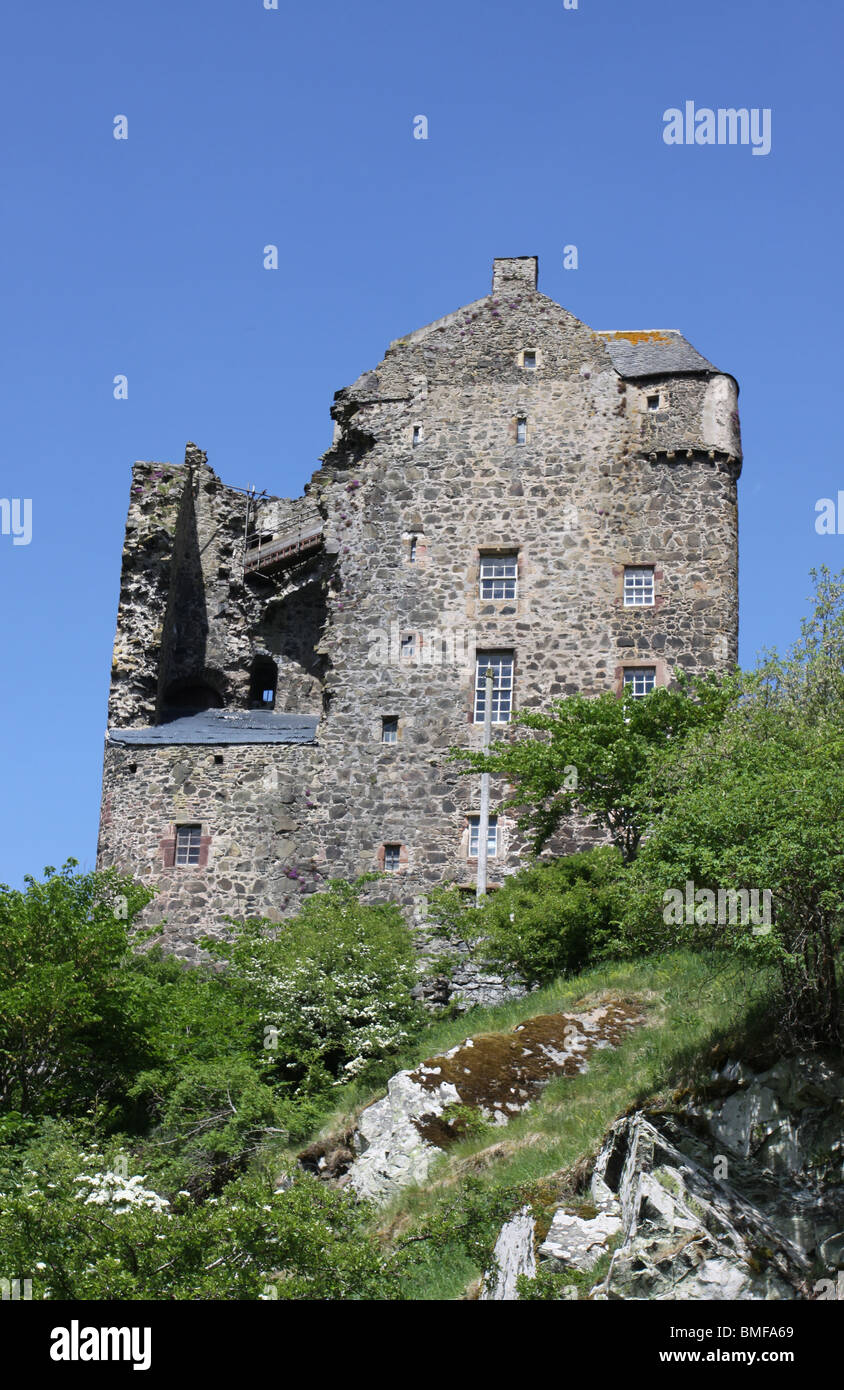 Neidpath castle near Peebles Scotland June 2010 Stock Photo - Alamy