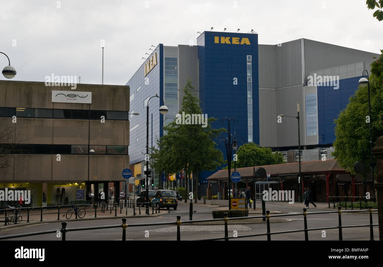 Coventry city centre architecture hi-res stock photography and images ...