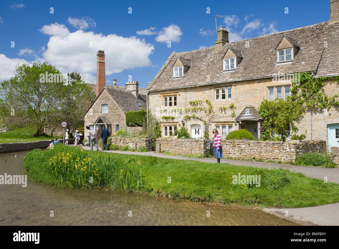 Lower Slaughter village, Cotswolds, Gloucestershire Stock Photo - Alamy
