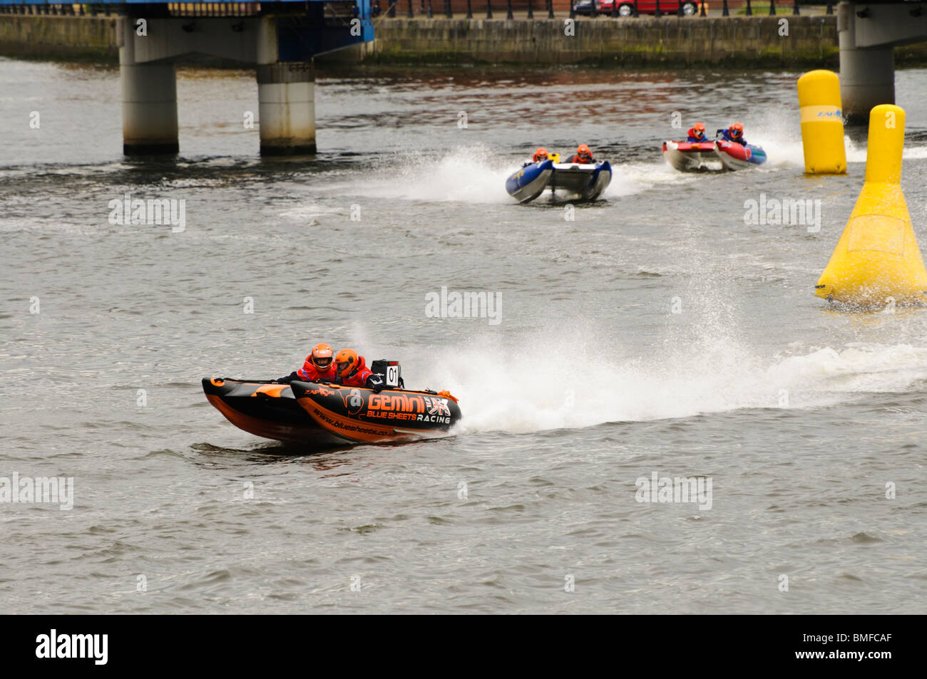 Zapcat powerboat racing hi-res stock photography and images - Alamy