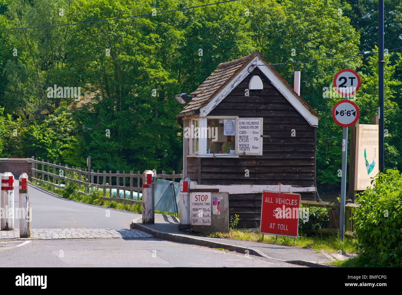 Toll booth uk hi-res stock photography and images - Alamy