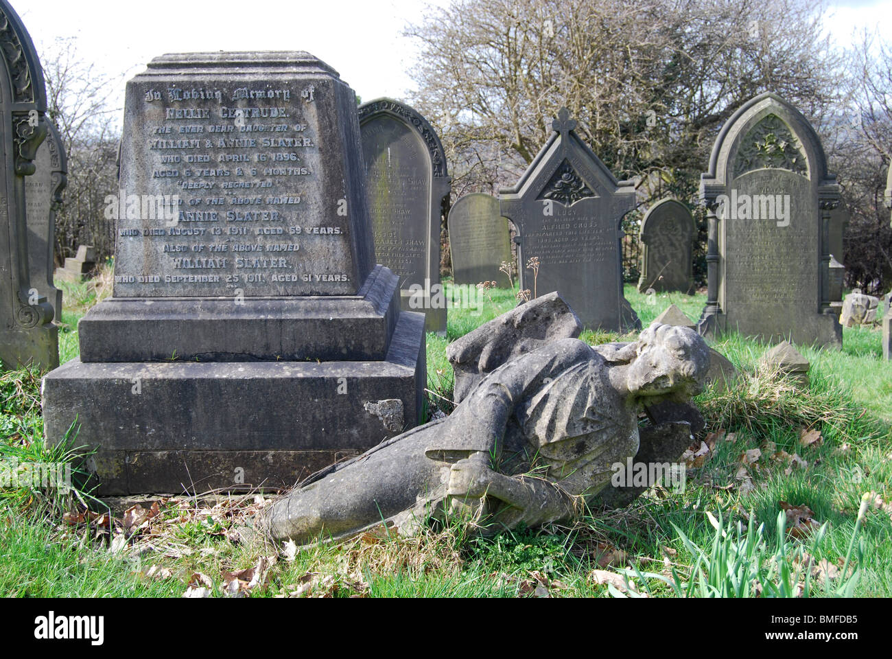 Victorian Graveyard Gothic Tombstones Dead Stone Stock Photo - Alamy