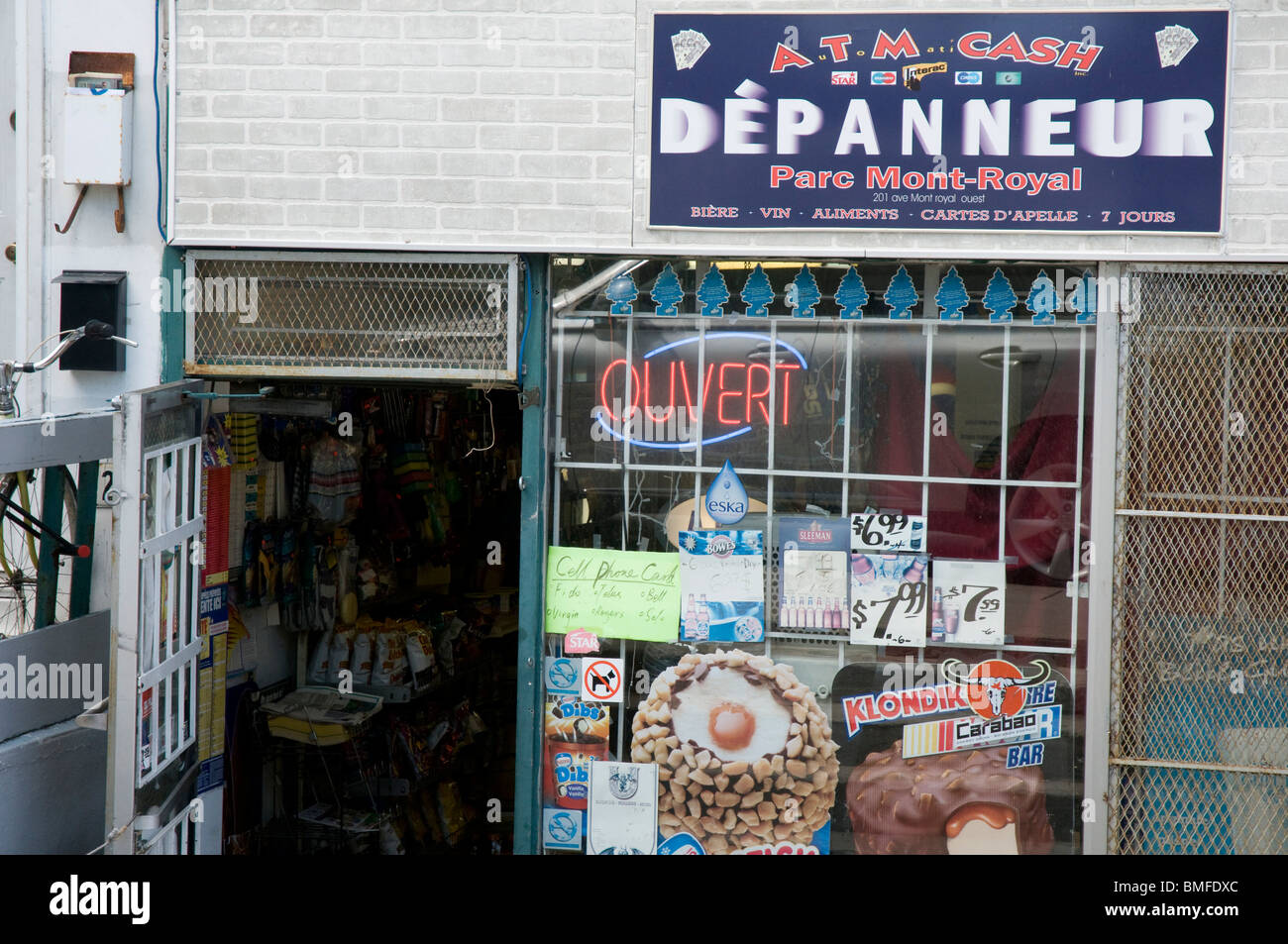 Typical convenience Store Avenue Mont Royal Stock Photo - Alamy