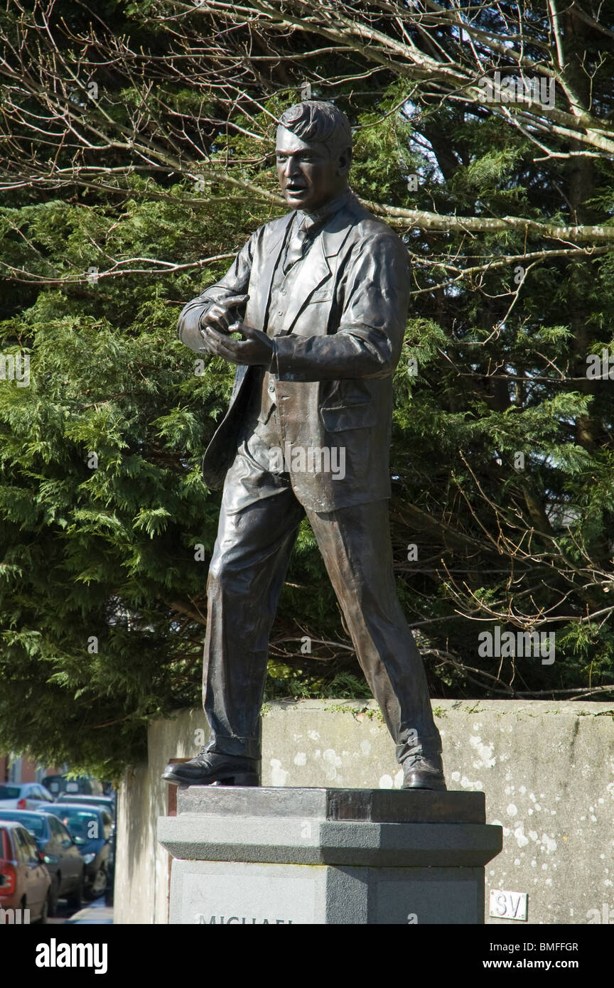 Michael collins statue hi-res stock photography and images - Alamy