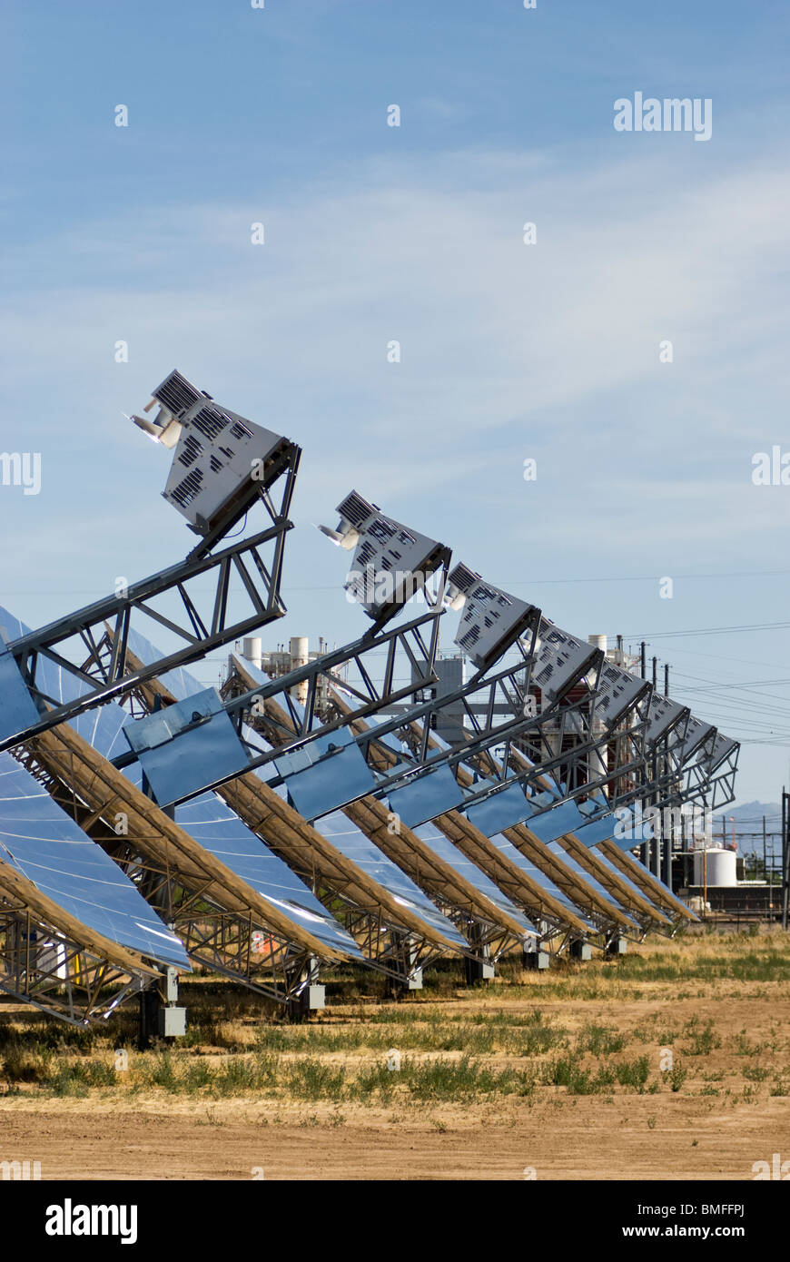 Green hydrogen solar hi-res stock photography and images - Alamy