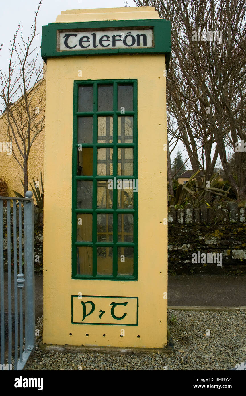 Telephone Box Ireland Stock Photos & Telephone Box Ireland Stock Images ...