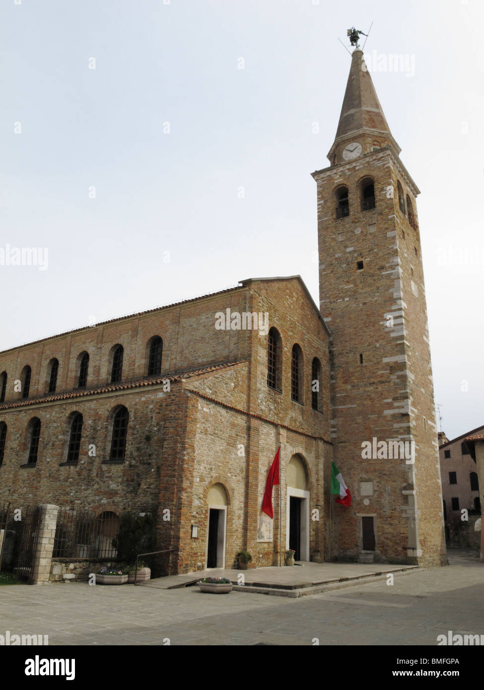 Exterior of the basilica of Sant'Eufemia, Grado Stock Photo - Alamy