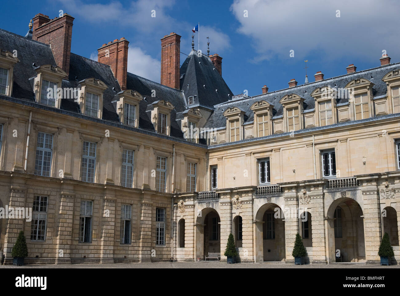 Château de fontainebleau royal hi-res stock photography and images - Alamy