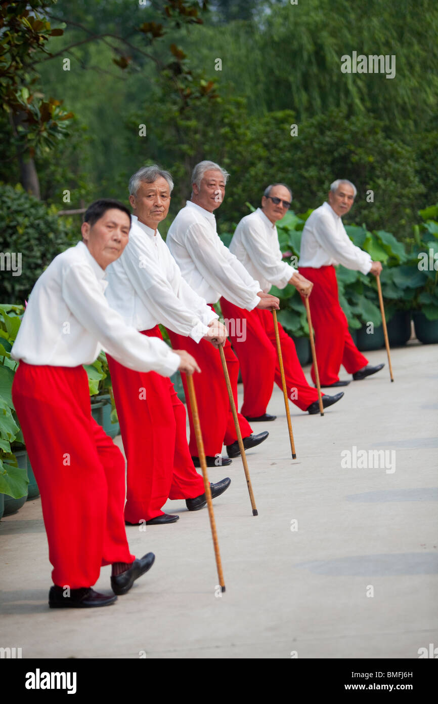 Chinese men doing exercise hi-res stock photography and images - Alamy