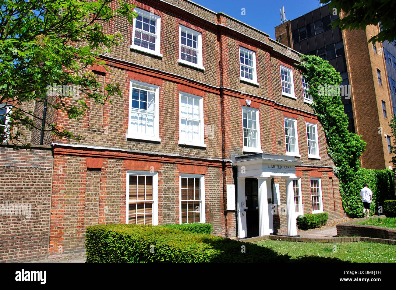 Teddington uk high street hi-res stock photography and images - Alamy