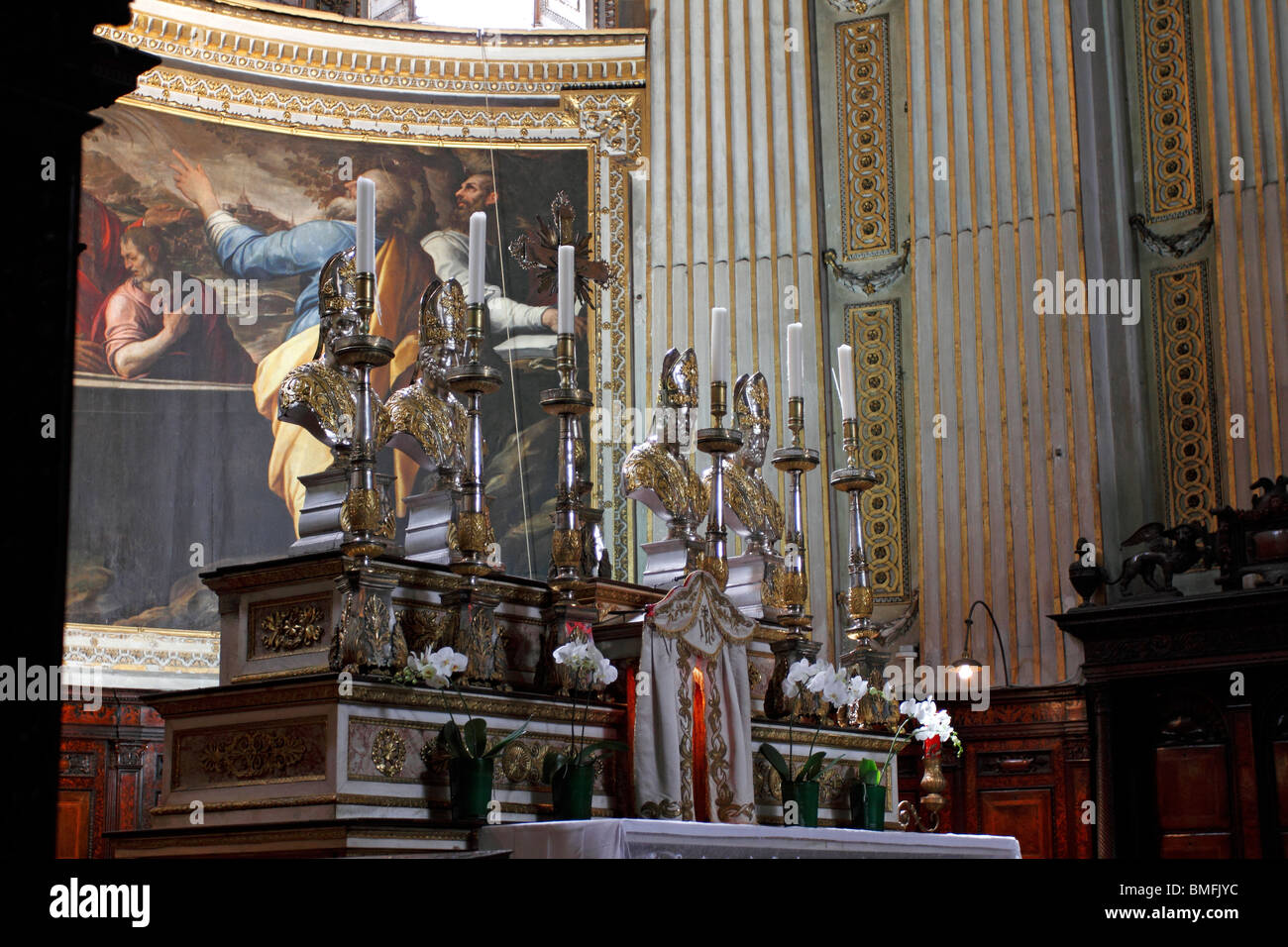 High altar, Interior of Bergamo duomo or cathedral. Capella Colleoni ...