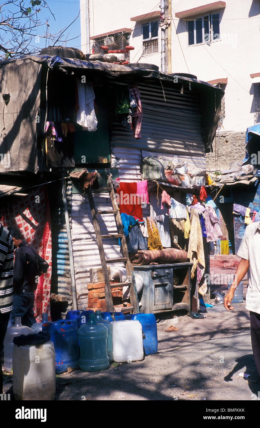 India Slum Shack High Resolution Stock Photography and Images - Alamy