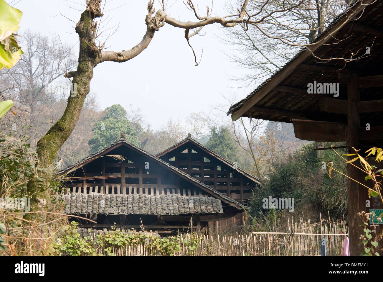Tujia traditional architecture, Shuangfeng Village, Yongshun County ...