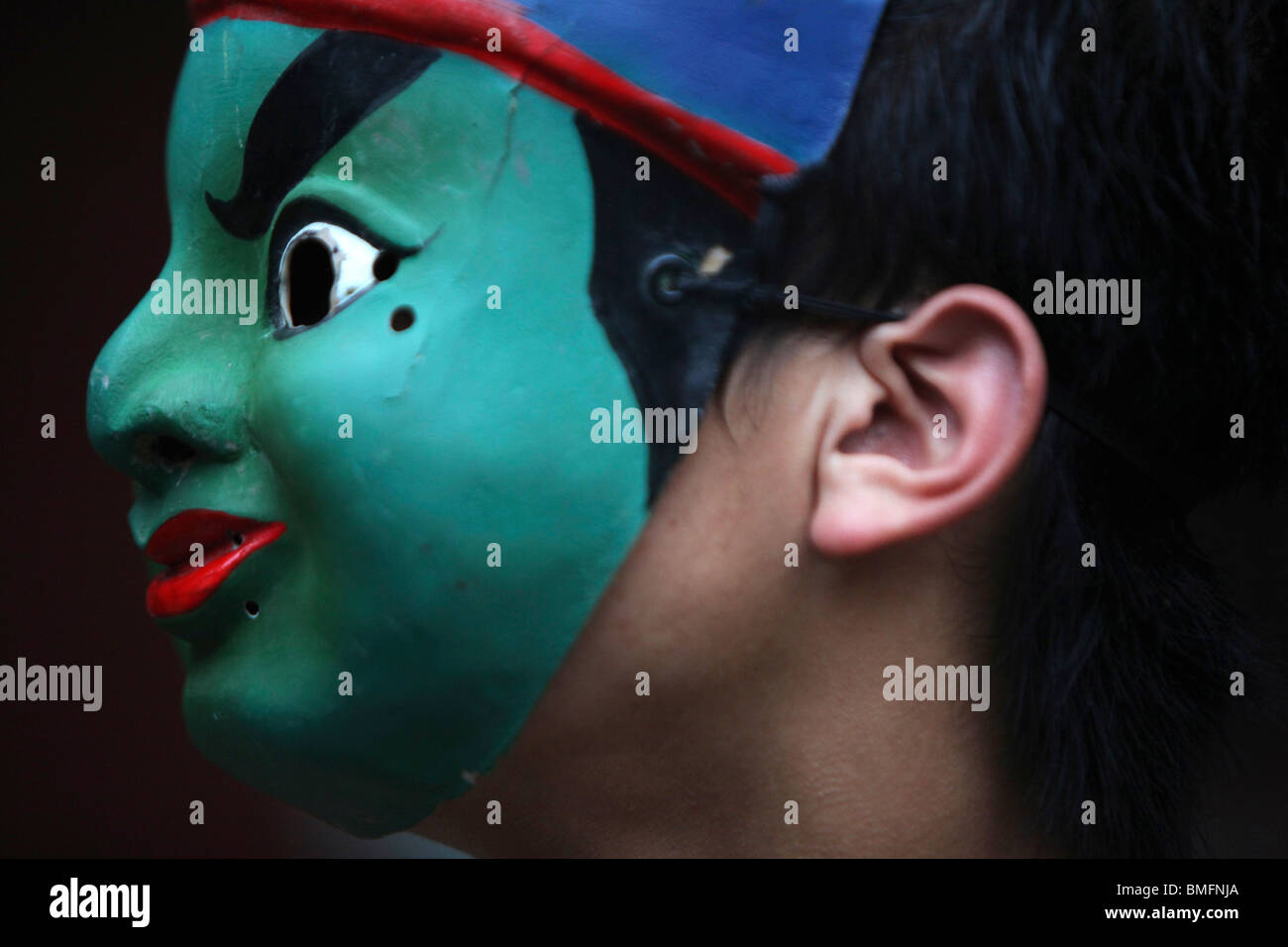 Nuo opera mask hi-res stock photography and images - Alamy