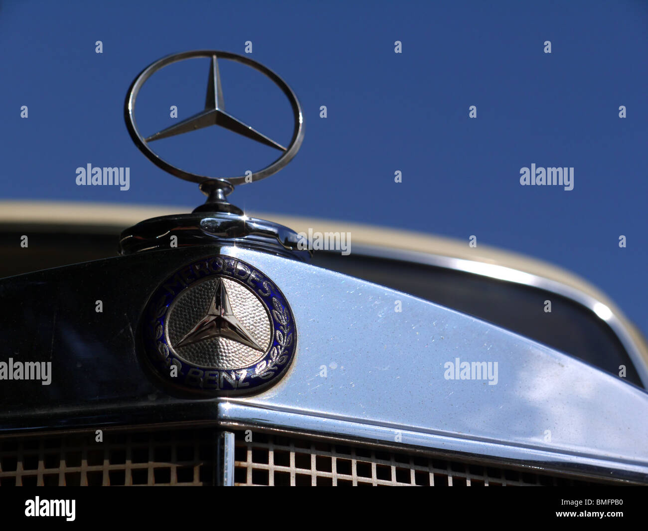 Mercedes benz 190 foto hi-res stock photography and images - Alamy