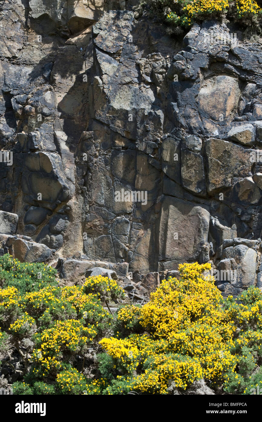 Whinstone rock hi-res stock photography and images - Alamy