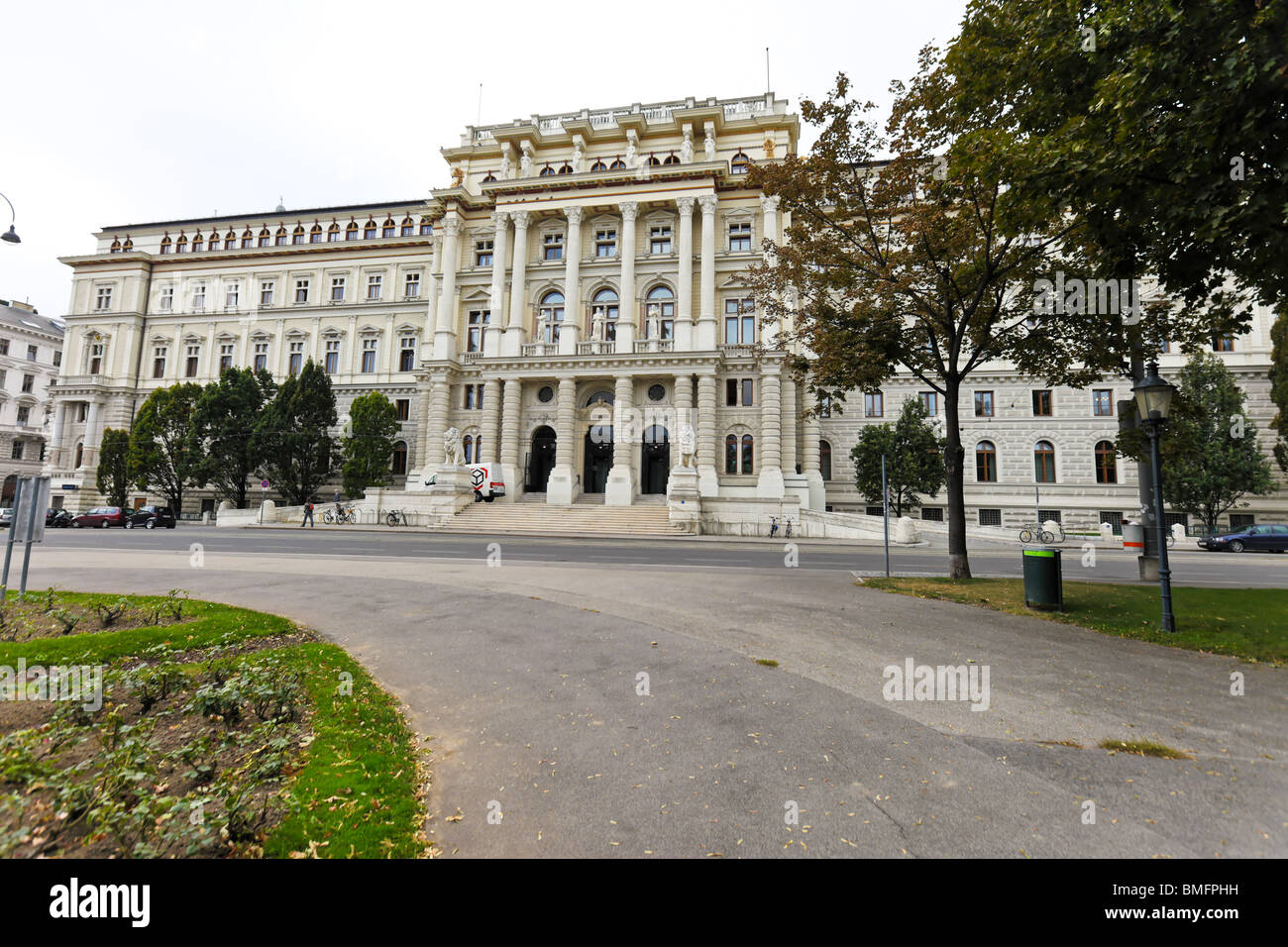 Supreme courts verdict hi-res stock photography and images - Alamy