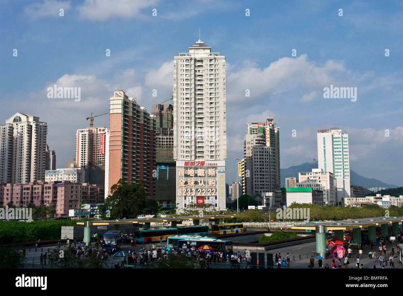 Luohu station hi-res stock photography and images - Alamy